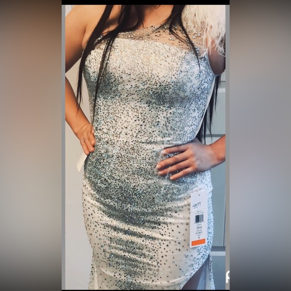 COLORS | Dresses | Nwt White Diamond Prompageant Dress Brand Is Colors ...